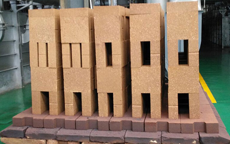 Choose Magnesia Spinel Bricks for Cement Rotary Kilns